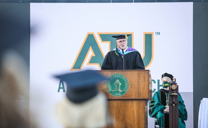 ATU-Ozark Campus Grads Look to Brighter Future - Arkansas Tech University