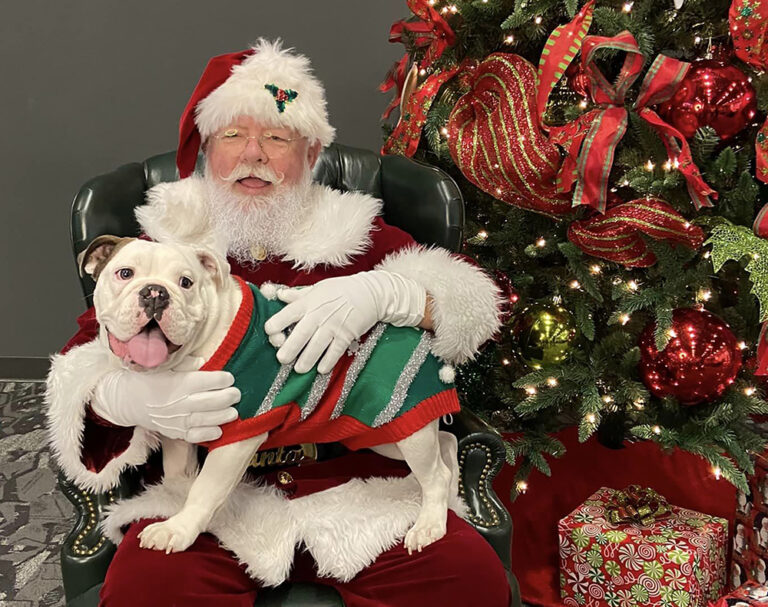 Get Your Photo Taken With Santa and Jerry Dec. 5 - Arkansas Tech University